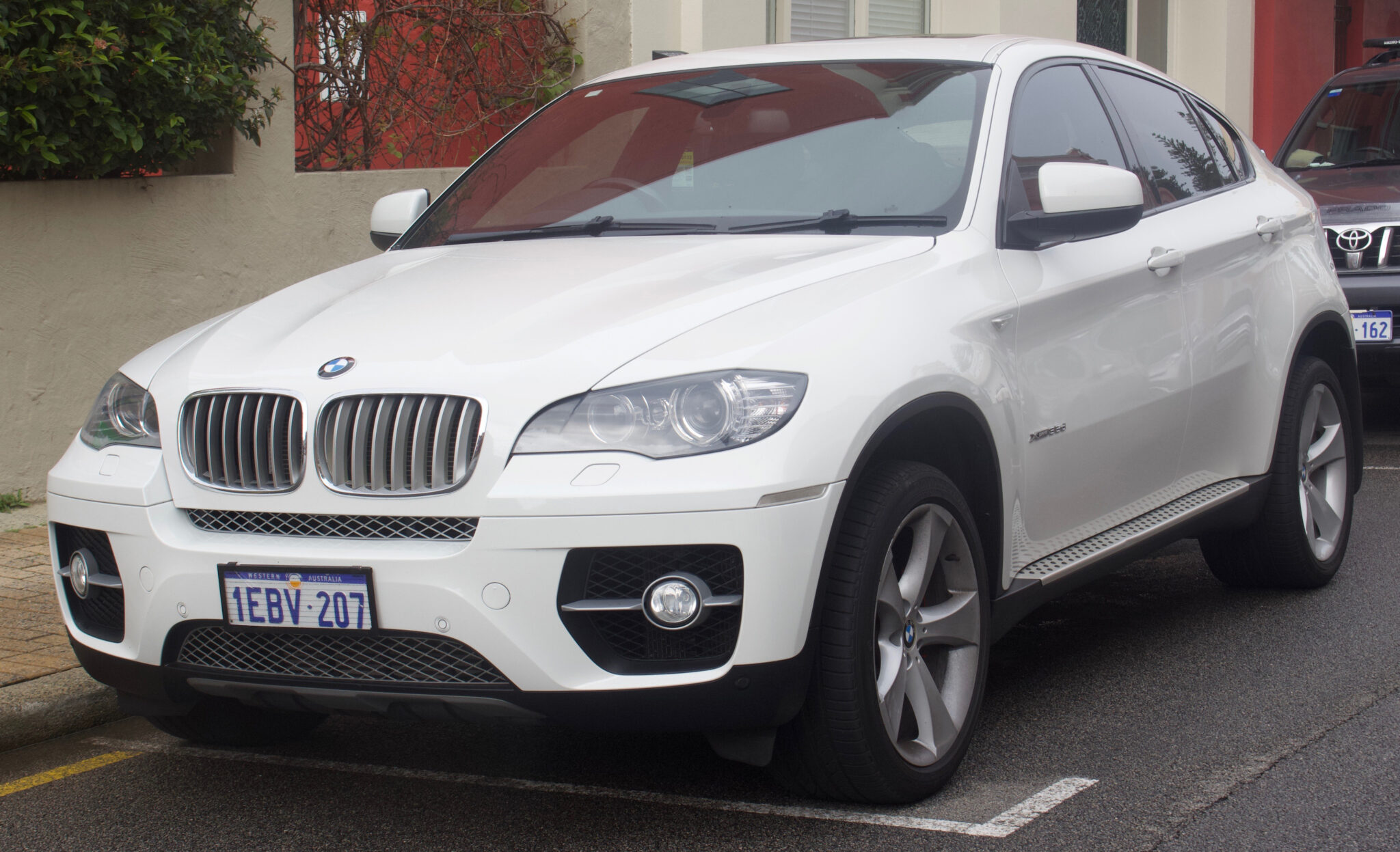 BMW X6 (E71) Problems: What Buyers Must Know